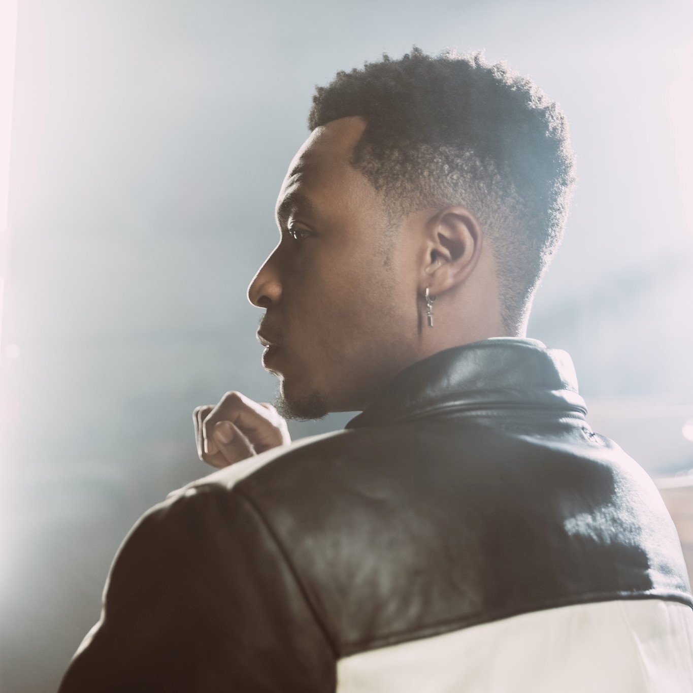 Kevin Ross is "Looking For Love" • Music Daily