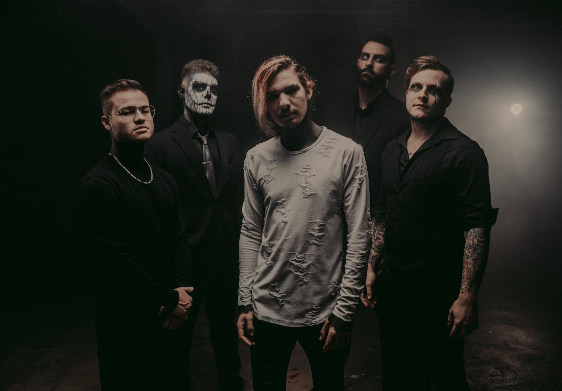 One Trick Chainsaw; Dark Divine and "Run Away" • Music Daily